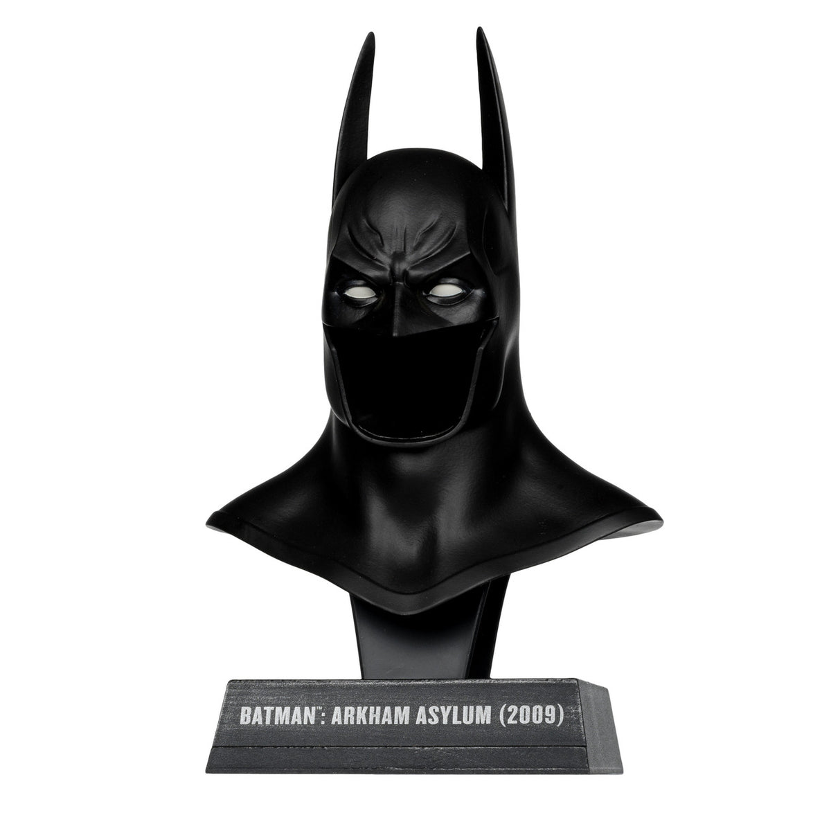Batman (Arkham Asylum) 1:3 Scale Cowl Replica - McFarlane Toys – Props ...