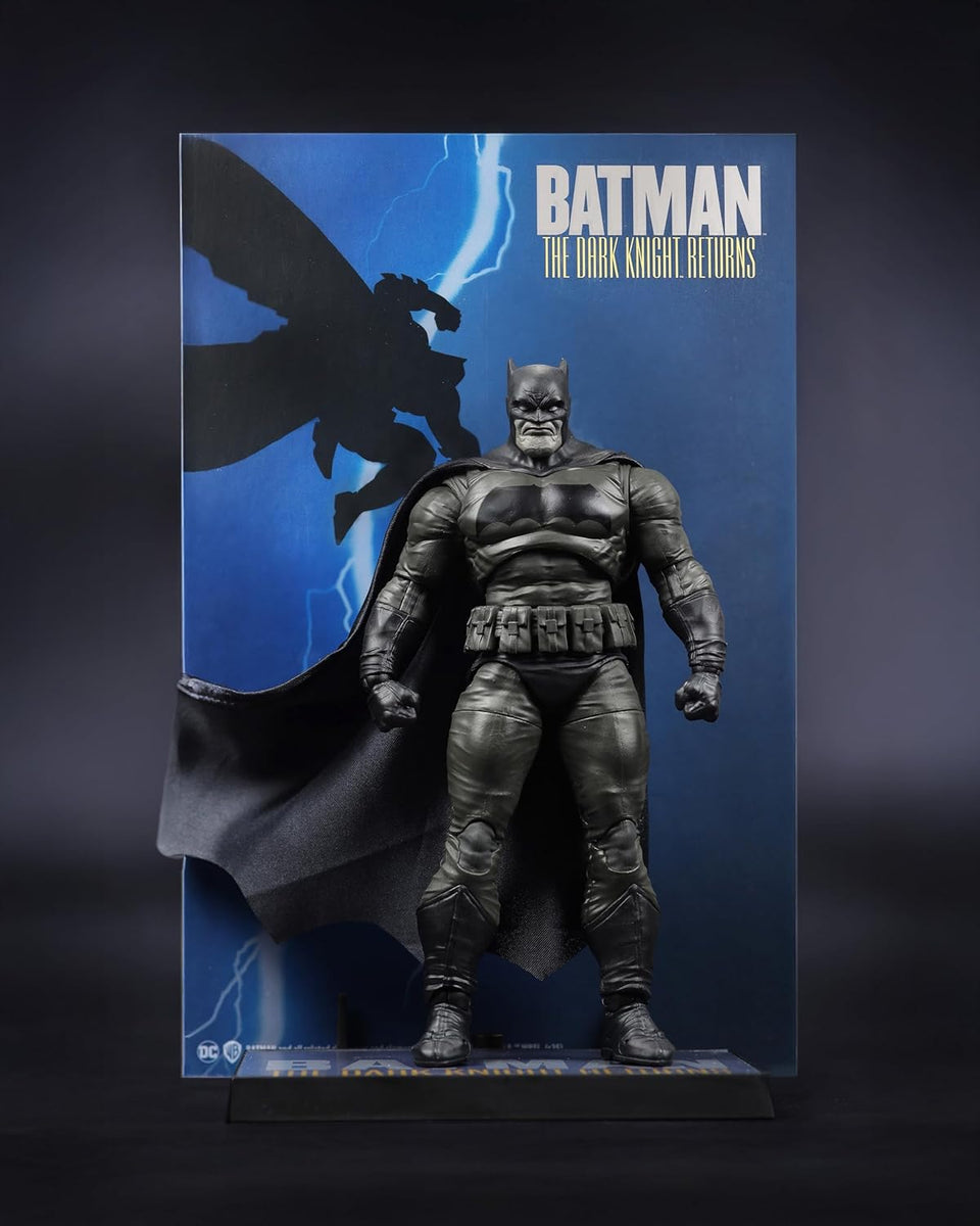 Batman (The Dark Knight Returns) Gold Label McFarlane Cover Recreation ...