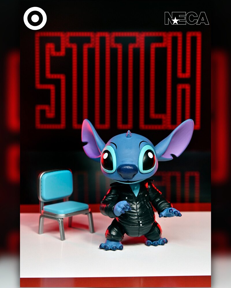 Disney: Lilo & Stitch Ultimate Singer Elvis Stitch 7" Inch Scale Actio ...