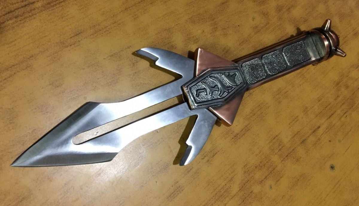Klingon D'k’tagh 13" Inch Dagger Knife - Star Trek – Props & Replicas.co.uk