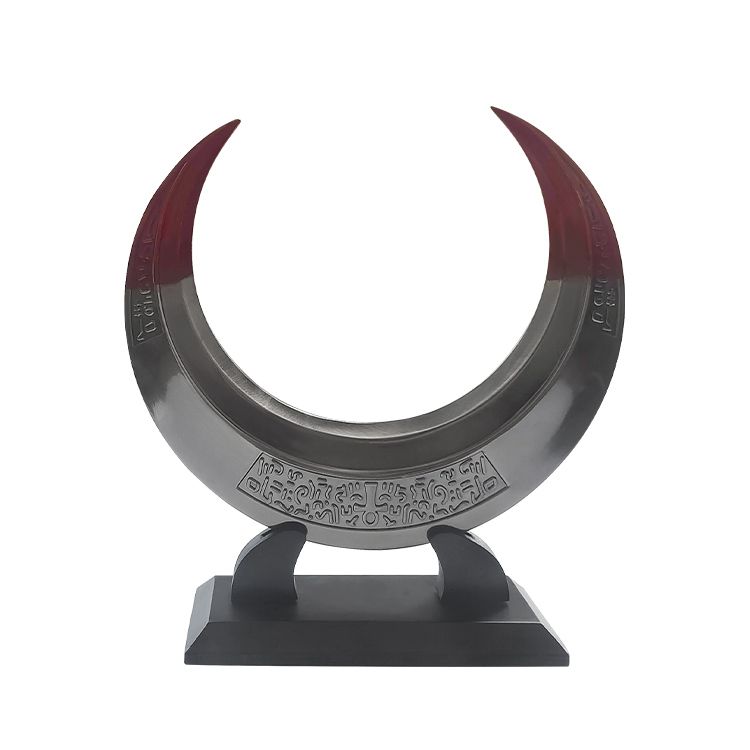 Crescent Moon Blade Bagua Zhang Crescent Moon Knives (Shuang Yue)